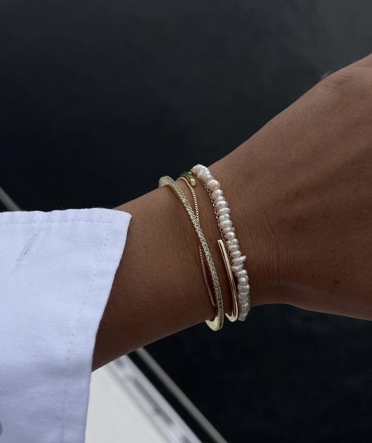 Jacqueline Lee - Everyday Jewellery for work and beyond